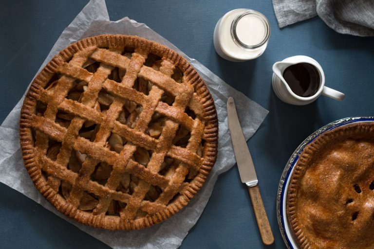 Best Healthy Apple Pie - The Healthy Tart